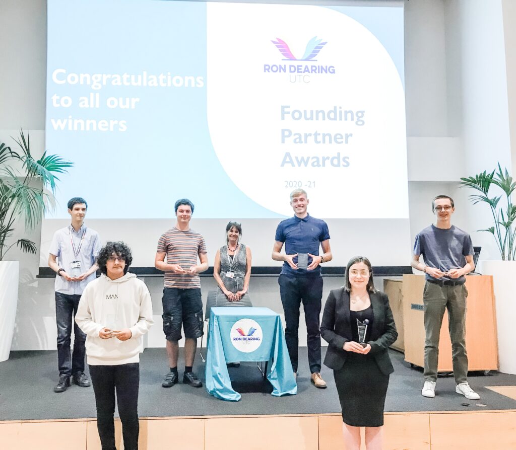 Awards shine a light on outstanding student success – Ron Dearing UTC