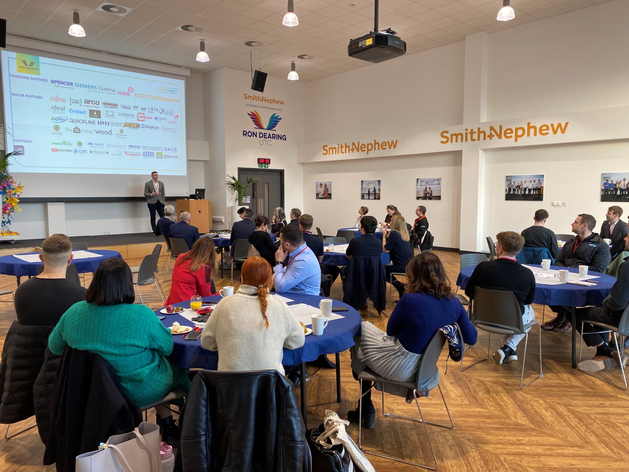 Ron Dearing UTC students to get more hands-on industry experiences ...